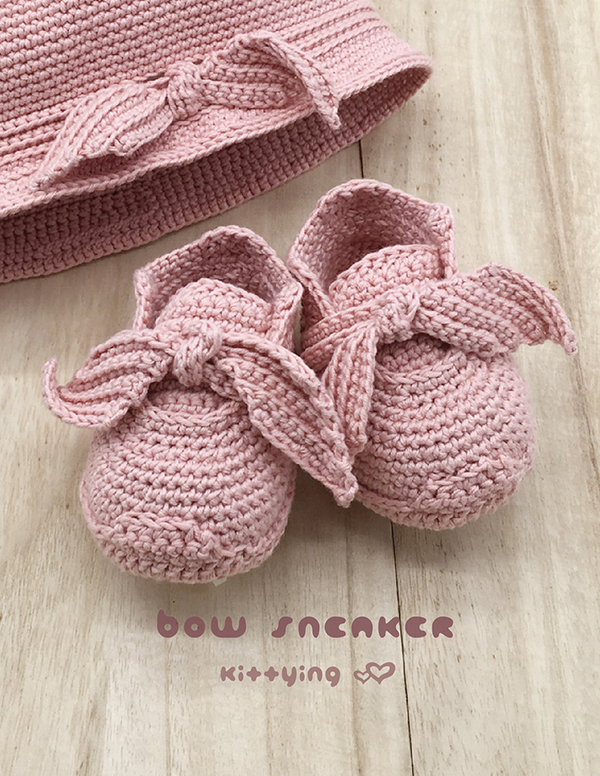 Crochet Newborn Sneakers Pattern Fenty Bow Sneakers Crochet Baby Shoes ...